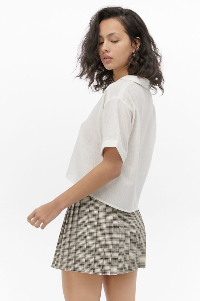 UO Gracie Dobby Short-Sleeve Shirt | Urban Outfitters UK