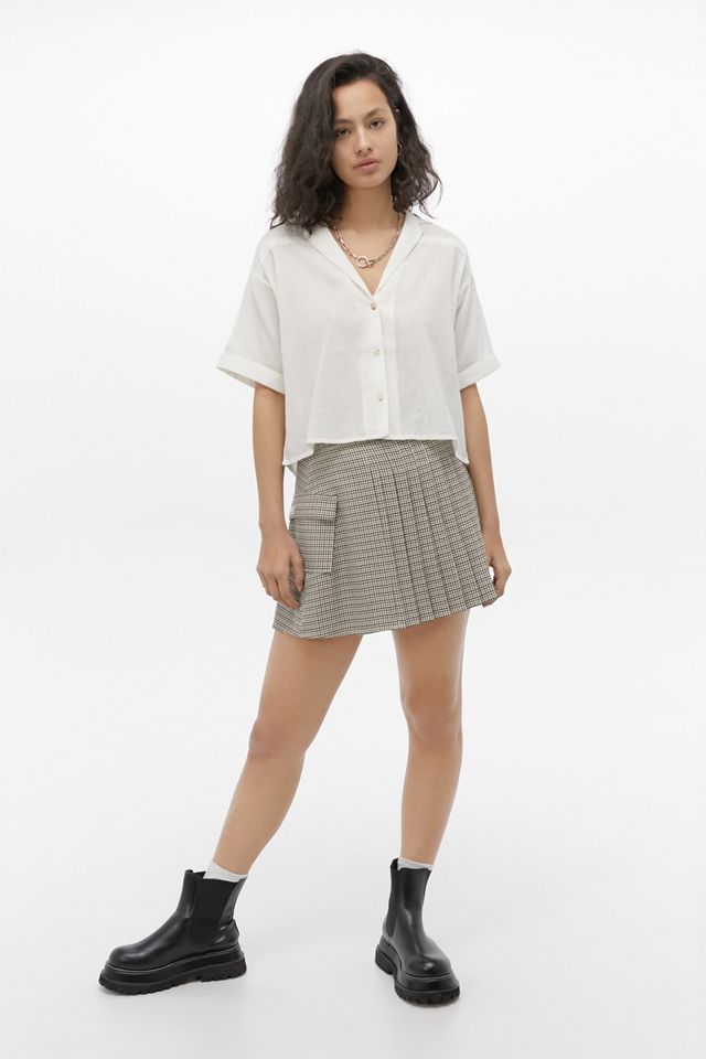 UO Gracie Dobby Short-Sleeve Shirt | Urban Outfitters UK