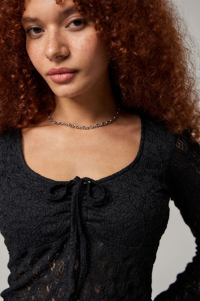 Kimchi Blue Quinn Lace Top | Urban Outfitters UK