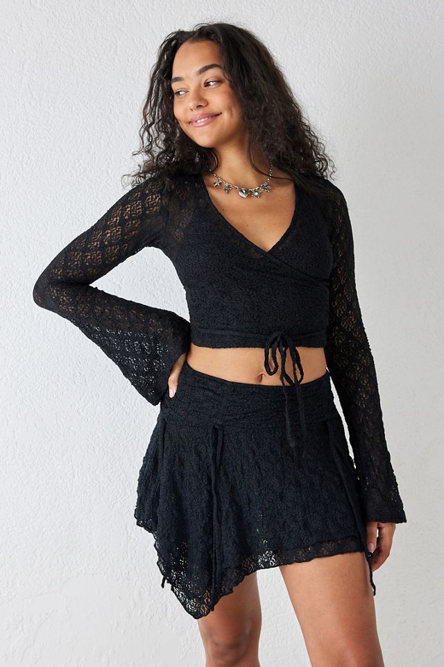 UO Penelope Lace Wrap Top | Urban Outfitters UK