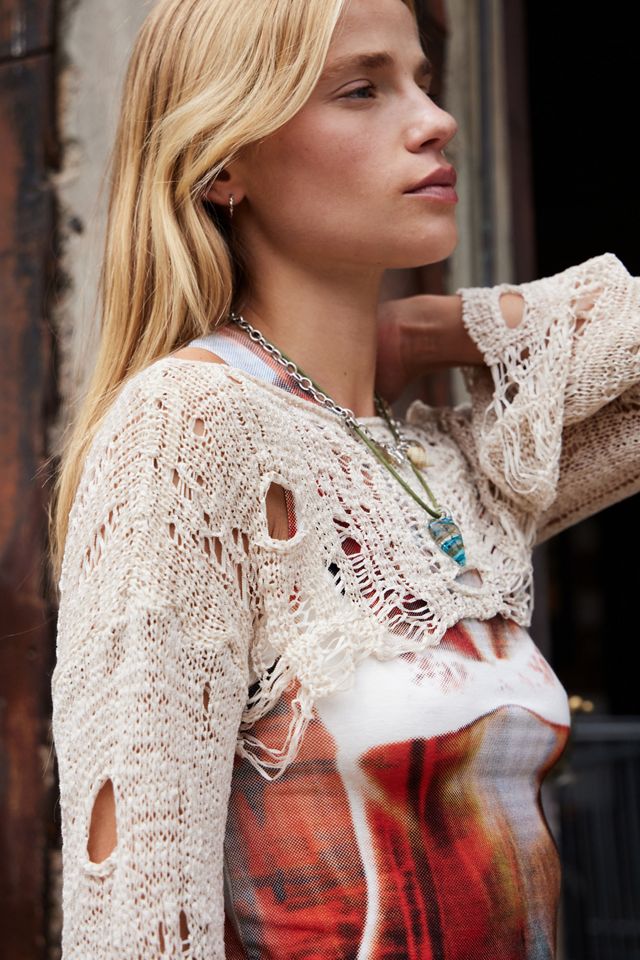 Boléro en maille effilochée UO Carla | Urban Outfitters FR