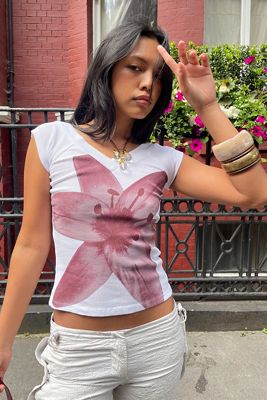 Women's Graphic Tees | Crop Tops + Oversized Tees | Urban Outfitters UK