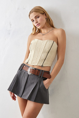 UO – Low-Rise-Minirock „Sydney" in Grau | Urban Outfitters DE