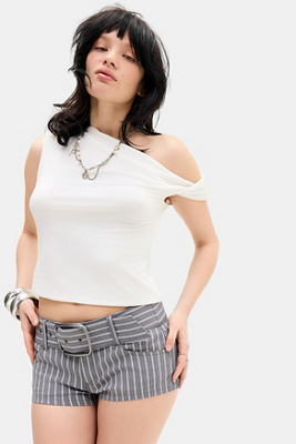 Shorts micro pour femmes | Mini shorts pour femmes | Urban Outfitters FR