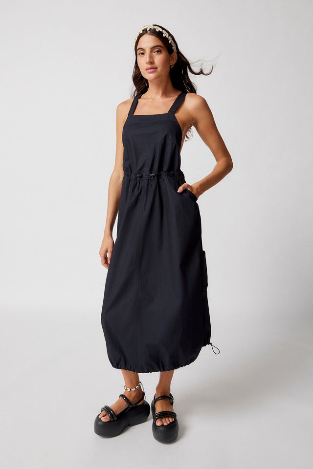 BDG Autumn Black Apron Maxi Dress | Urban Outfitters UK