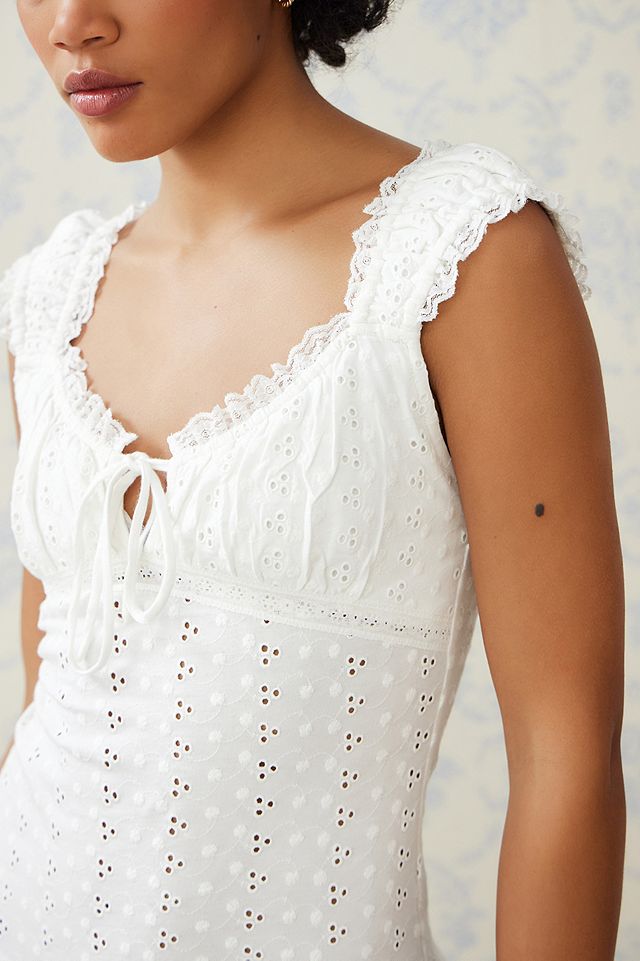 Kimchi Blue Ava Broderie Mini Dress | Urban Outfitters UK Kimchi Blue Ava Broderie Mini Dress | Urban Outfitters UK