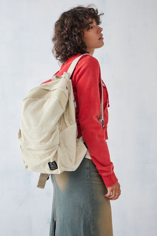 UO – Rucksack aus Cord | Urban Outfitters DE