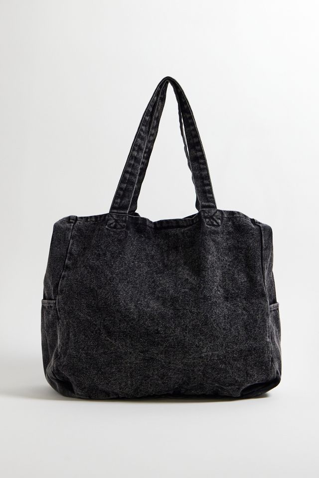 Daisy Street Hello Kitty Denim Sling Bag | Urban Outfitters UK