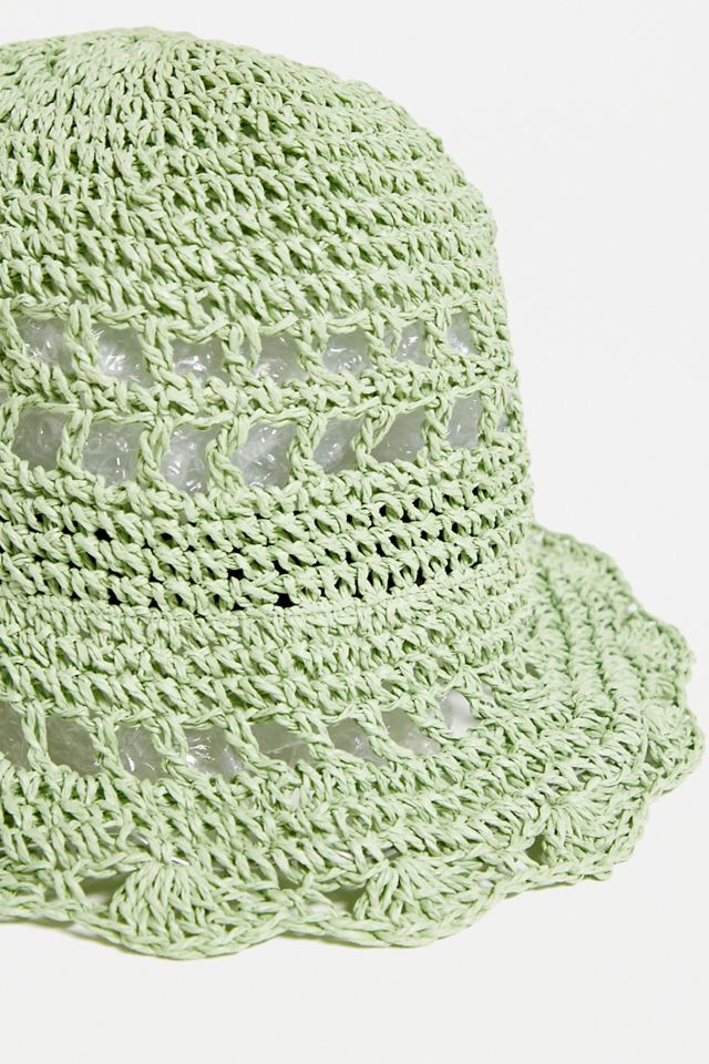 UO Scallop Straw Bucket Hat | Urban Outfitters UK