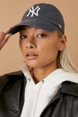 47 Brand Yankees Blue Baseball Cap | Urban Outfitters UK