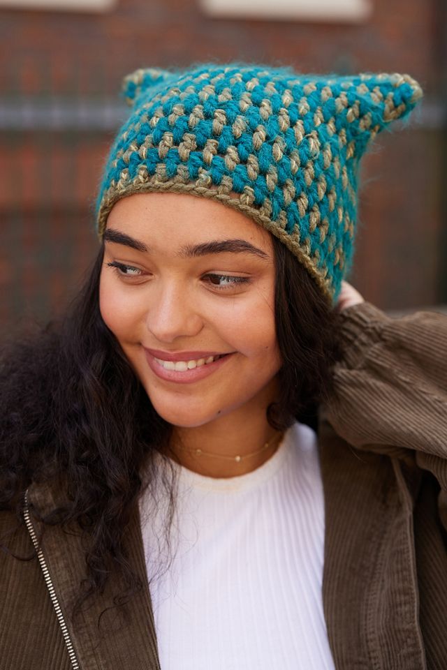 UO Knitted Square Beanie | Urban Outfitters UK