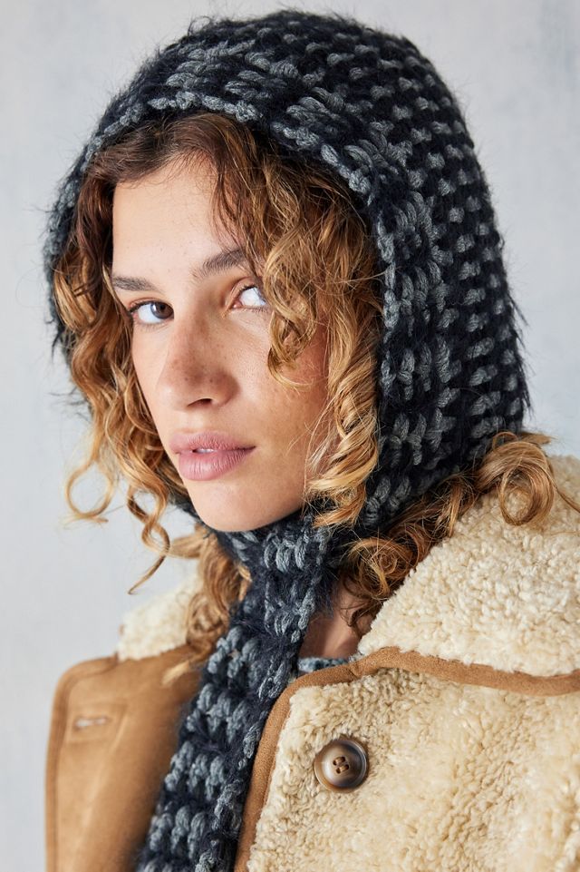 UO Chunky Loose Knit Bonnet | Urban Outfitters UK