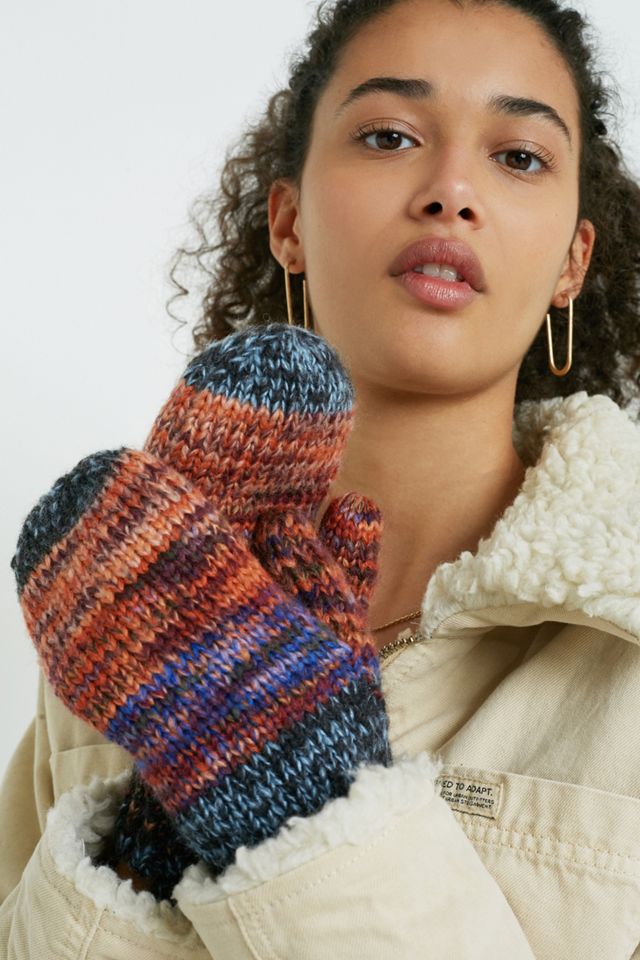UO Moody Knit String Mittens | Urban Outfitters UK