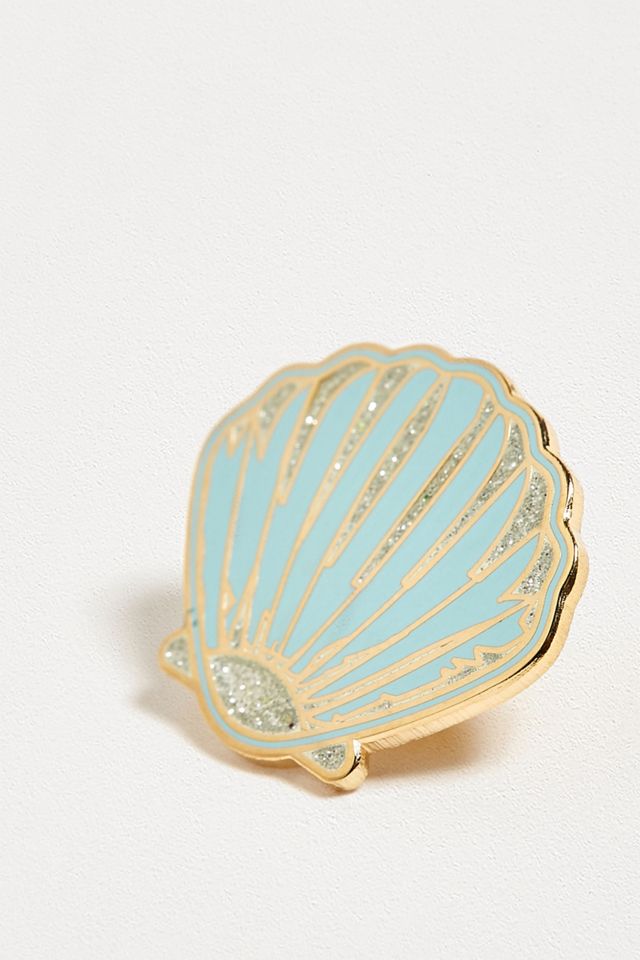Acorn & Will Shell Pin Badge | Urban Outfitters UK