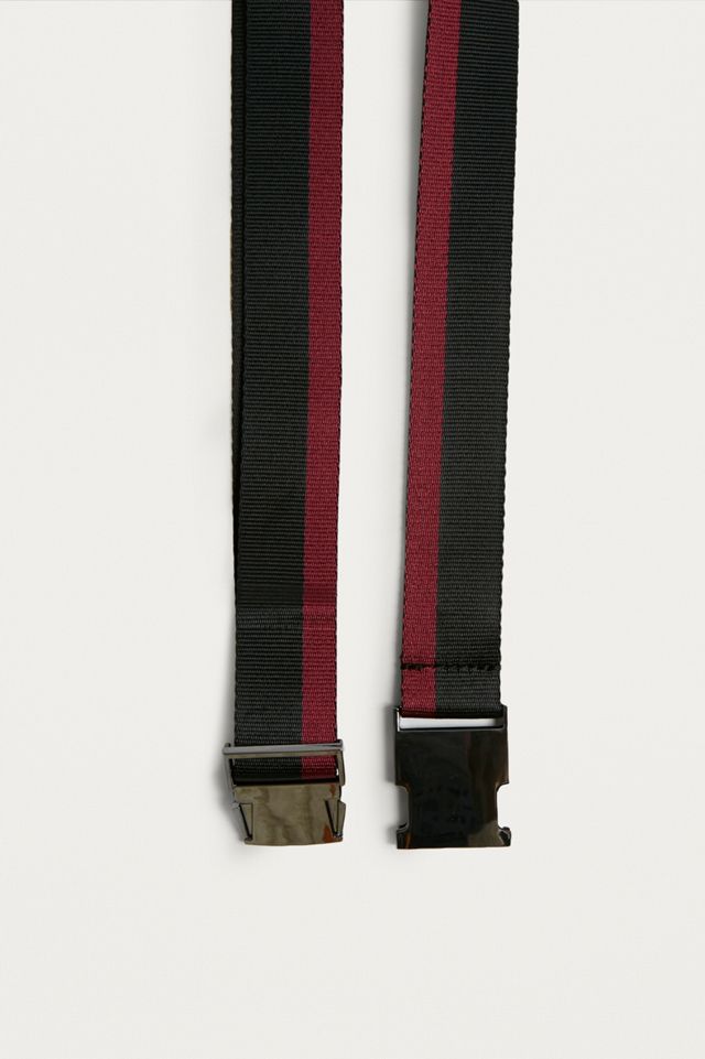 UO Stripe Seatbelt Belt | Urban Outfitters UK