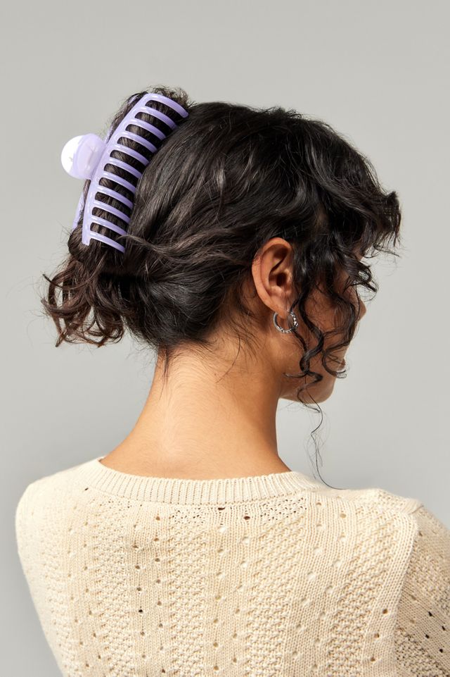 Barrel Claw Clip | Urban Outfitters UK