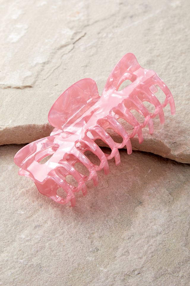Pearlised Marble Claw Clip | Urban Outfitters UK