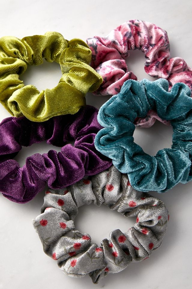 Velvet Scrunchie Hand Band 5-Pack | Urban Outfitters UK