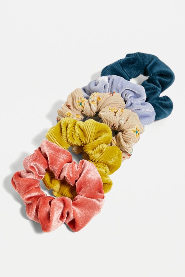 Mix Textured Scrunchies 5-Pack | Urban Outfitters UK