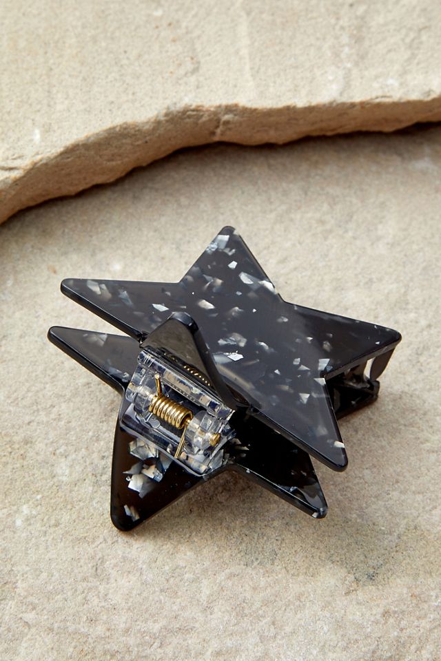 Solid Star Claw Clip | Urban Outfitters UK