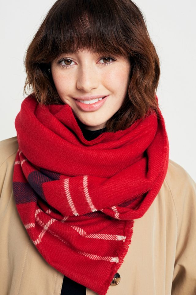 Red Classic Scarf | Urban Outfitters DE