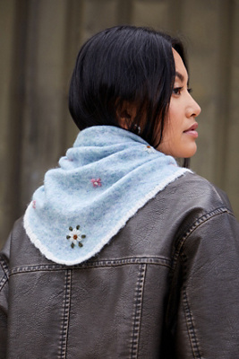 Kimchi Blue Knit Triangle Neck Scarf | Urban Outfitters UK