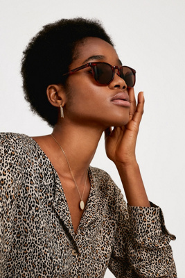 Hindsight Vintage - Lunettes de soleil Chambers en écaille | Urban ...