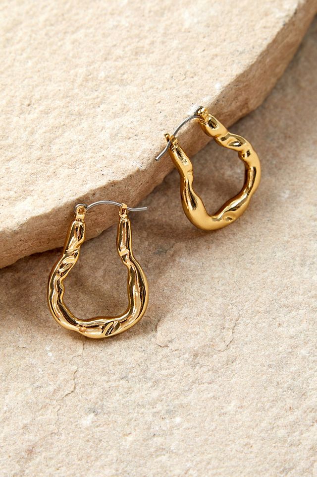 Silence + Noise Molten Loop Hoop Earrings | Urban Outfitters UK