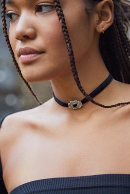 Silence + Noise Ornate Velvet Choker | Urban Outfitters UK