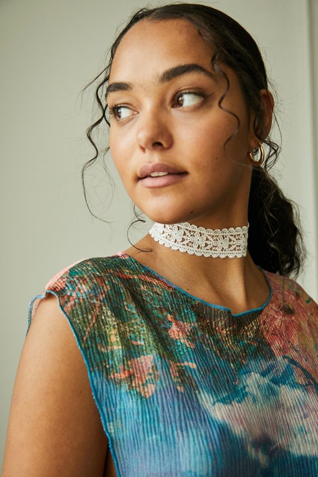 Wide Lace Choker Necklace | Urban Outfitters UK