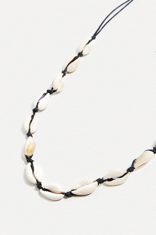 Multi-Shell Rope Necklace | Urban Outfitters UK