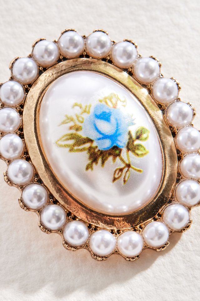 Pearl Flower Brooch | Urban Outfitters UK