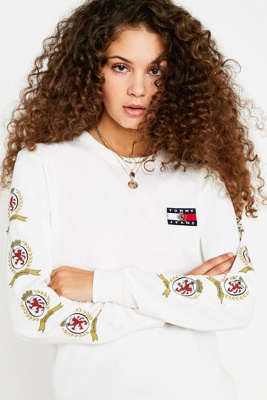 Tommy Jeans Longsleeve Crest Collection in WeiB Urban Outfitters DE