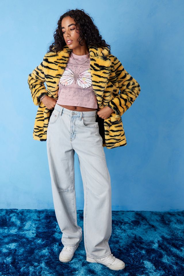 Girlfriend Material Hendrix Tiger Faux Fur Coat | Urban Outfitters UK