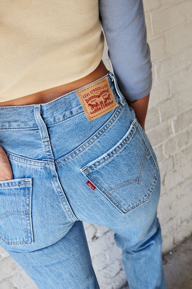 Levi's Low Pro Charlie Straight leg Jeans | Urban Outfitters UK