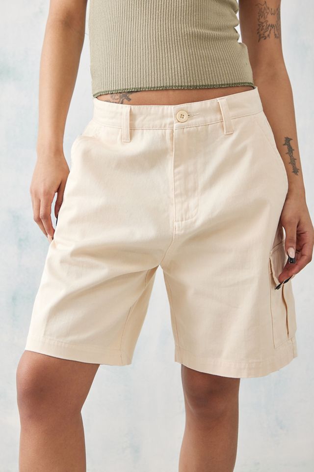 Santa Cruz Ecru Nolan Shorts | Urban Outfitters UK