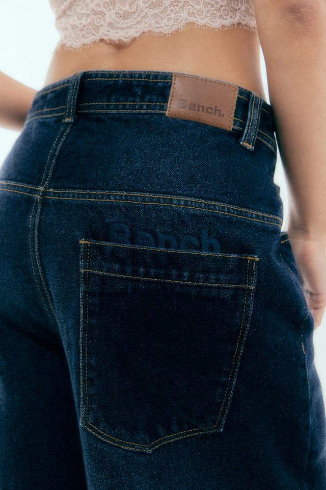 Bench UO Exclusive Indigo Relaxed Jeans | Urban Outfitters UK