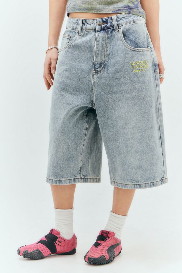 Ed Hardy Dragon Crawl Light-Wash Jorts | Urban Outfitters UK