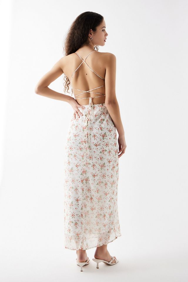 Vestido Maxi Ingrid Love Triangle | Urban Outfitters ES