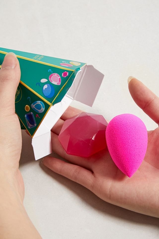 beautyblender The Jewel Box Mystery Sponge | Urban Outfitters UK