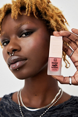 The Beauty Crop Glow Milk Rubor Líquido Pomelo Brillante | Urban ...