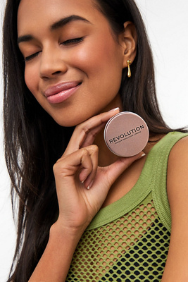 Revolution – Balsam „Glow“ in Rosa | Urban Outfitters DE