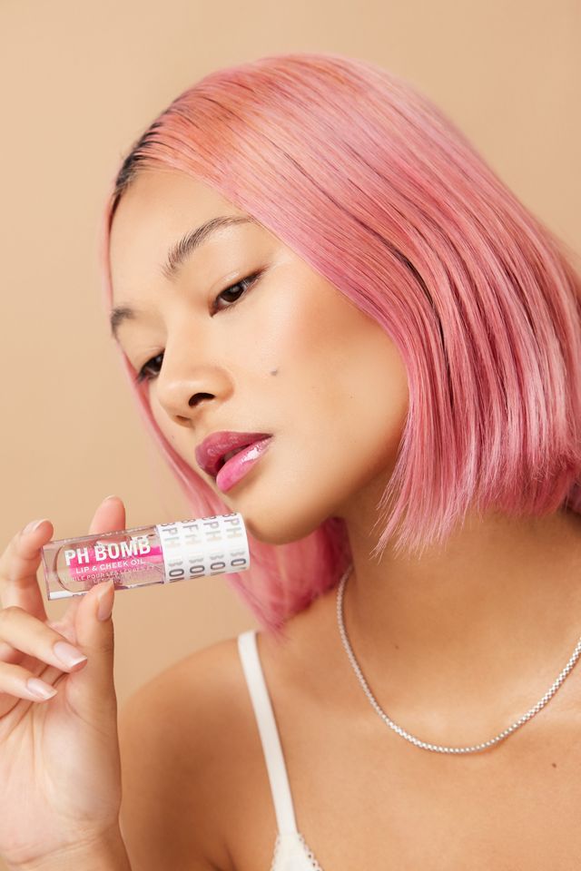 Revolution – Lippen- und Wangenöl „PH Bomb“ | Urban Outfitters DE