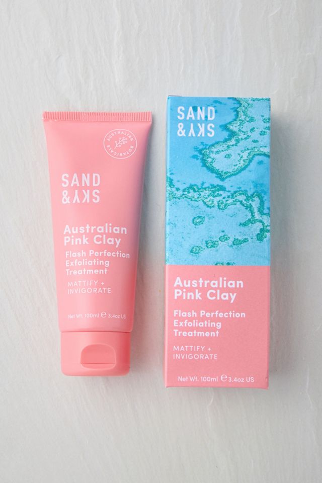 Sand&Sky Australian Pink Clay Exfoliating Scrub | Urban Outfitters UK