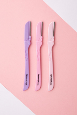 Brushworks Precision Eyebrow Razors | Urban Outfitters UK