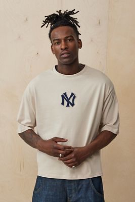 Graphic Tees Men s Printed T Shirts Graphic T Shirts Urban Outfitters UK