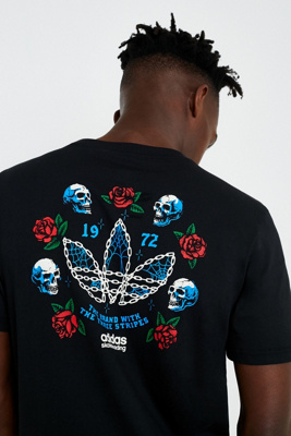 adidas Skateboarding Shackles Short-Sleeve T-Shirt | Urban Outfitters UK