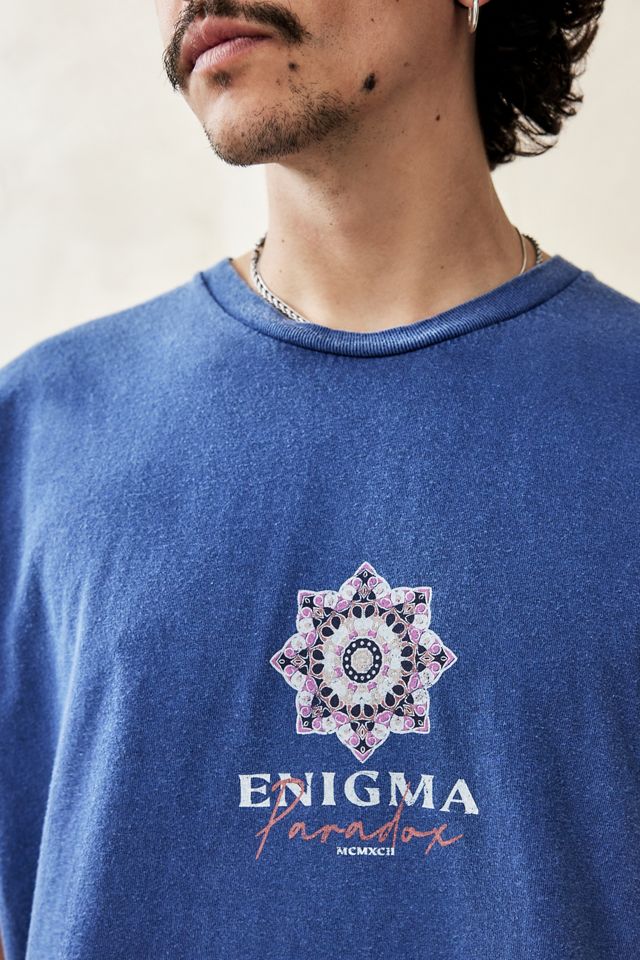 UO Navy Enigma T-Shirt | Urban Outfitters UK