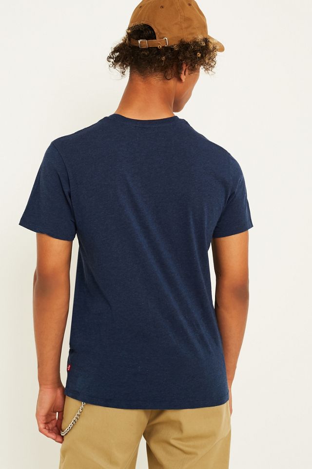 Levi's - T-shirt Anniversary 501 bleu marine | Urban Outfitters FR
