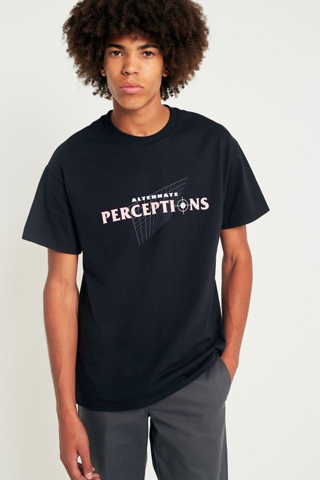 UO Alternate Perceptions Short-Sleeve T-shirt | Urban Outfitters UK
